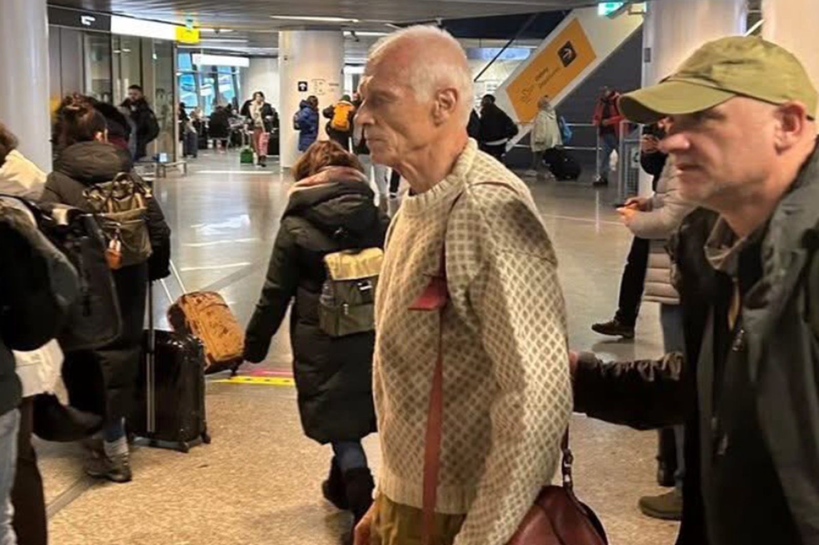 To za jego sprawą w RPA wybuchły zamieszki. Waluś wrócił do Polski