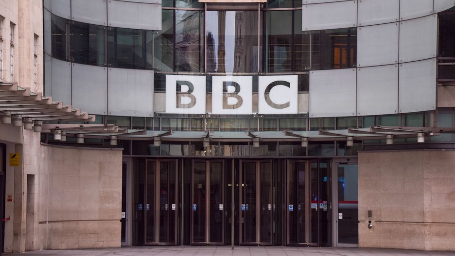 Przy tym strata TVP to grosze. Podano dane o finansach BBC