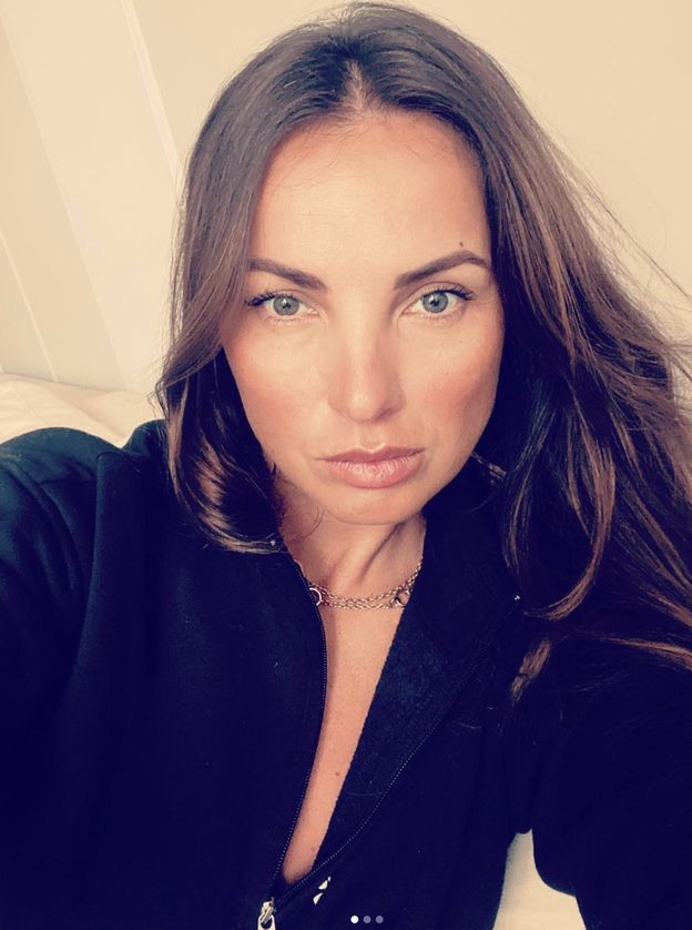 Grała Irkę w serialu "Plebania". Tak dziś wygląda gwiazda TVP - Pudelek