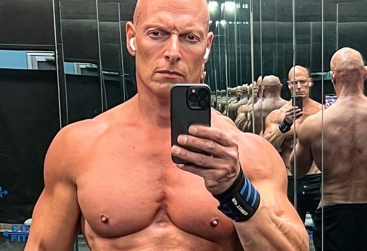 Aktor "Gry o tron" w sądzie. Oskarżony o kontakt z nieletnią osobą - WP ...