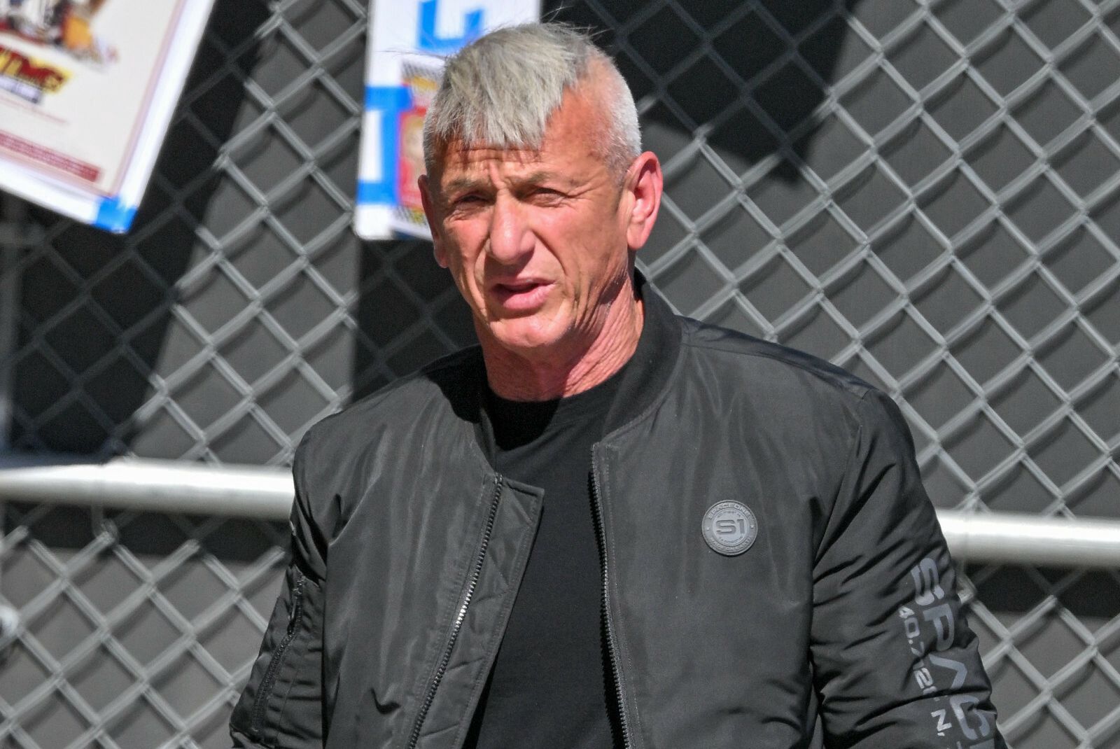 Więcej niż aktor. Zaangażował się w wojnę w Ukrainie. Sean Penn kończy ...