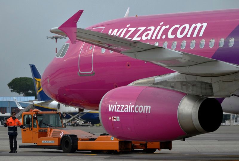 Tanie linie lotnicze – jakie prawa ma pasażer? - WP Turystyka