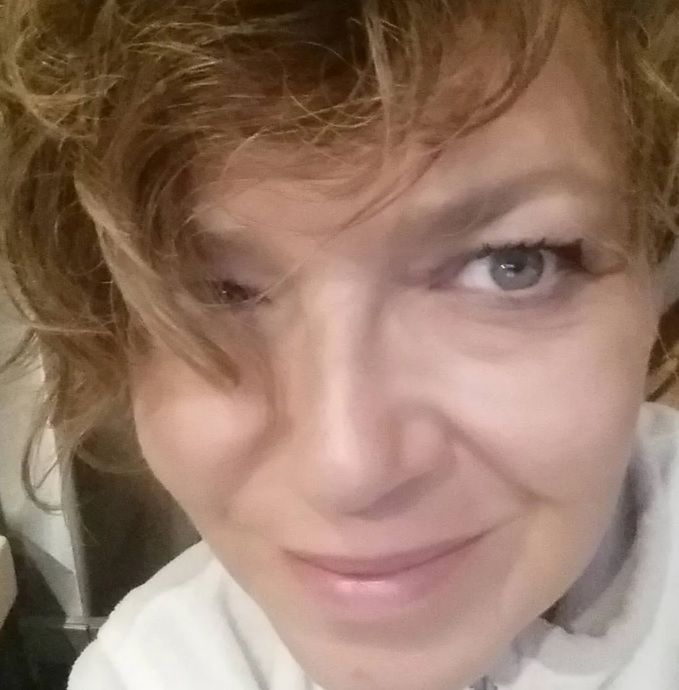 Magda Masny przez lata odsłaniała literki w "Kole fortuny". Po latach ...