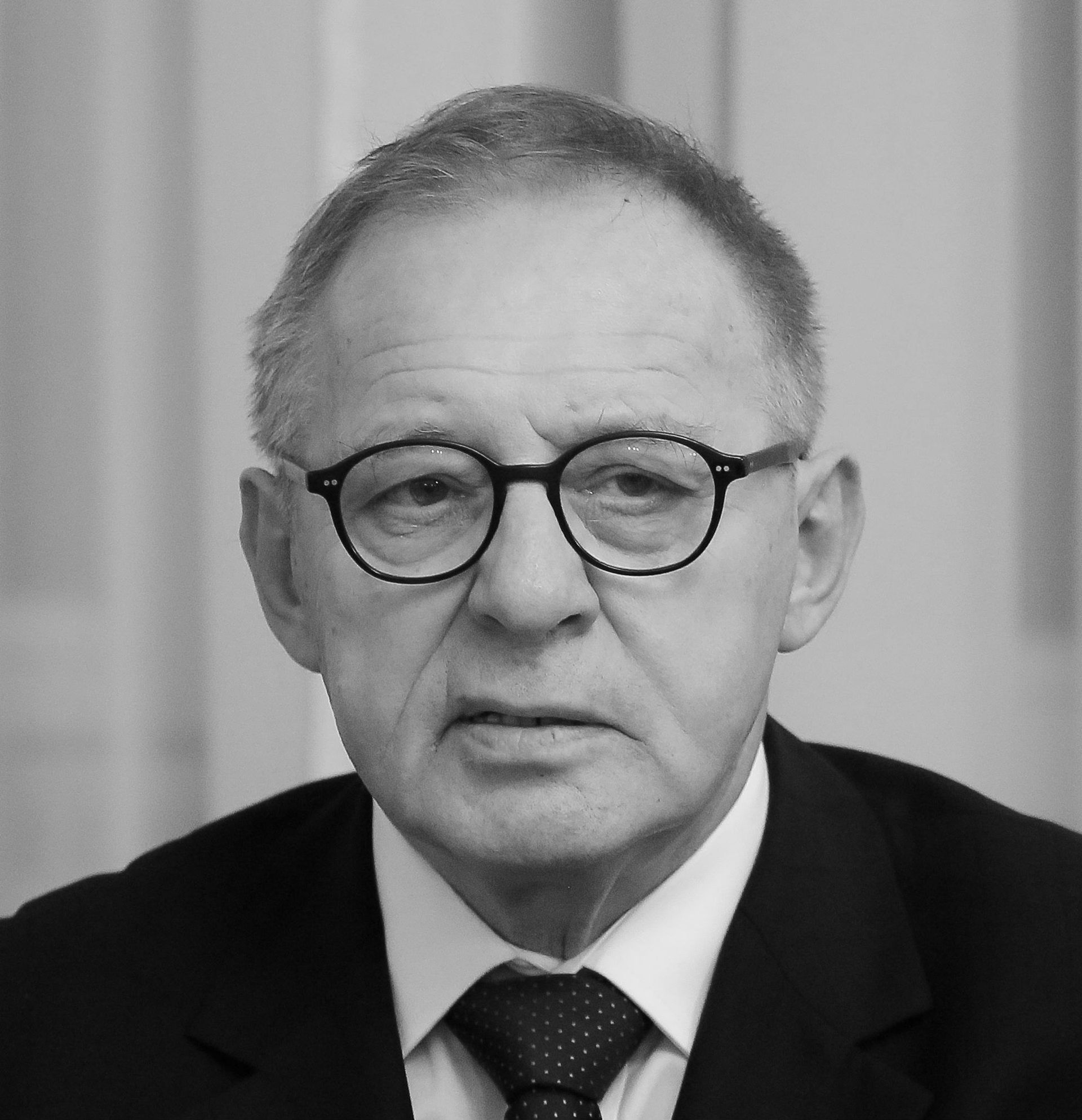 Nie żyje prof. Lech Morawski, sędzia Trybunału Konstytucyjnego. Zmarł w ...