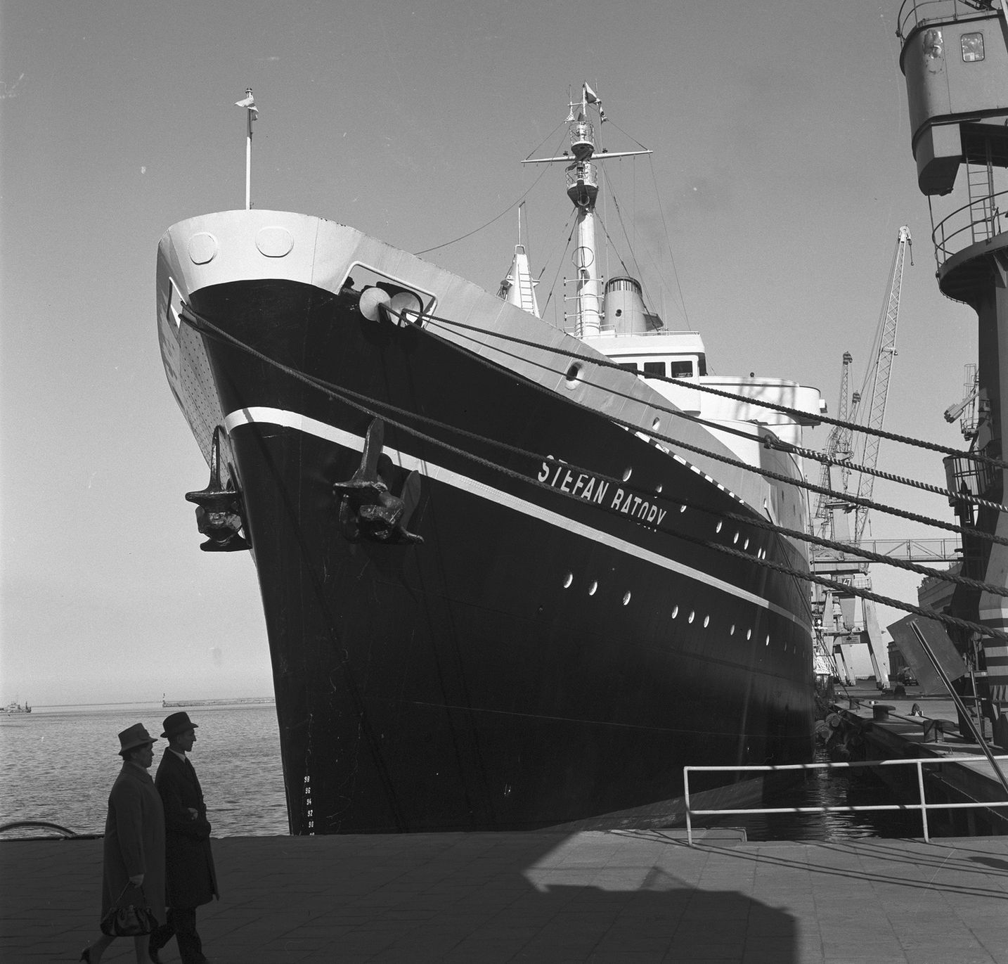 50 lat temu wypłynął w swój pierwszy rejs ostatni polski transatlantyk ...